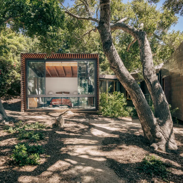 TARA sets elegant accents in the Branch House in Montecito | Dornbracht