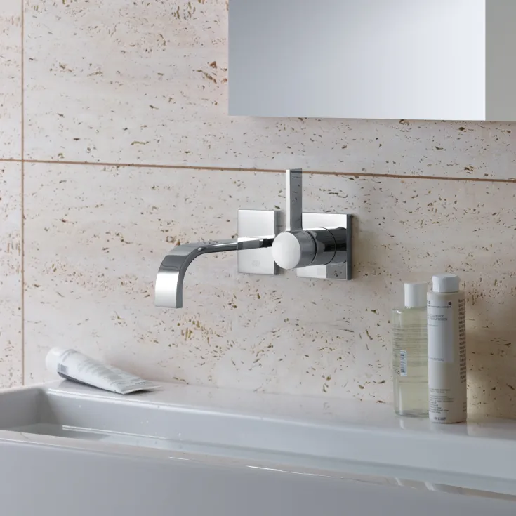 MEM Chrome : Wall-mounted single-lever basin mixer without pop-up waste